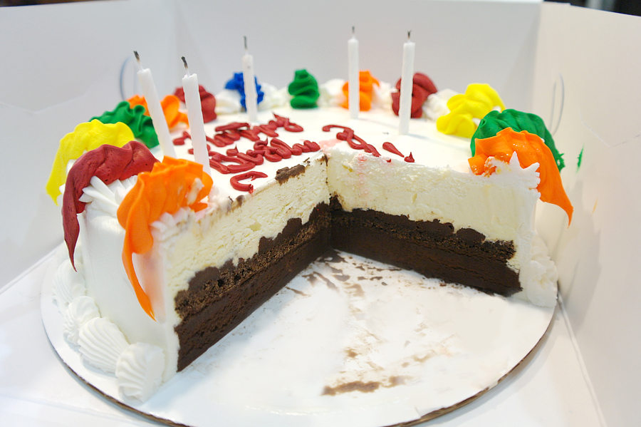 An Ice Cream Cake Tradition An Ice Cream Cake Tradition